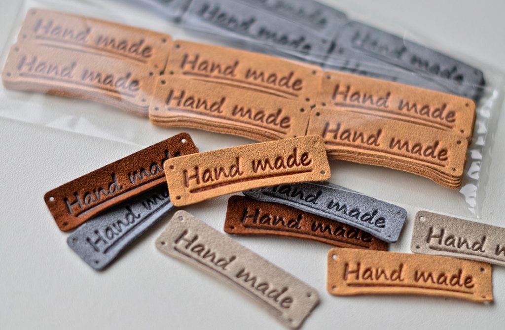“Hand made” užrašo etiketės 50x15mm (10vnt) – Alkante Shop