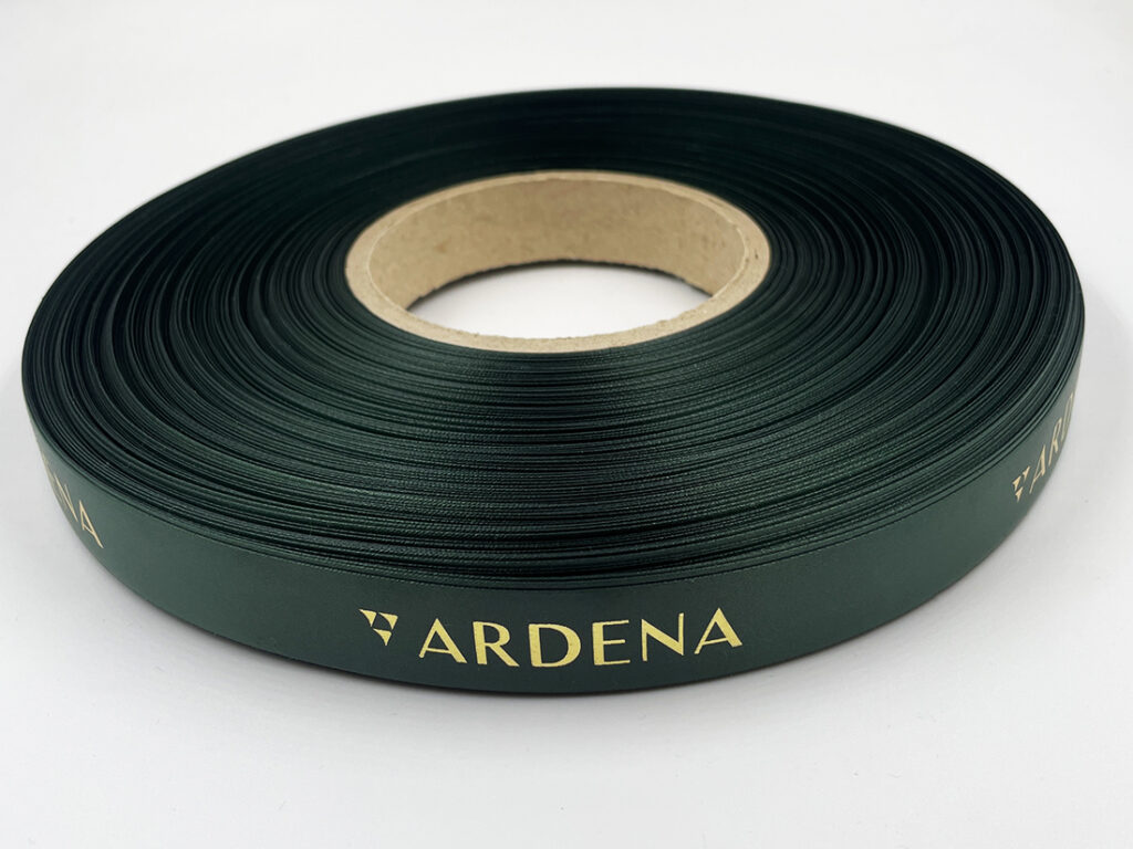 Satino juostelė pakavimui su jūsų logotipu – 200m – Alkante Shop